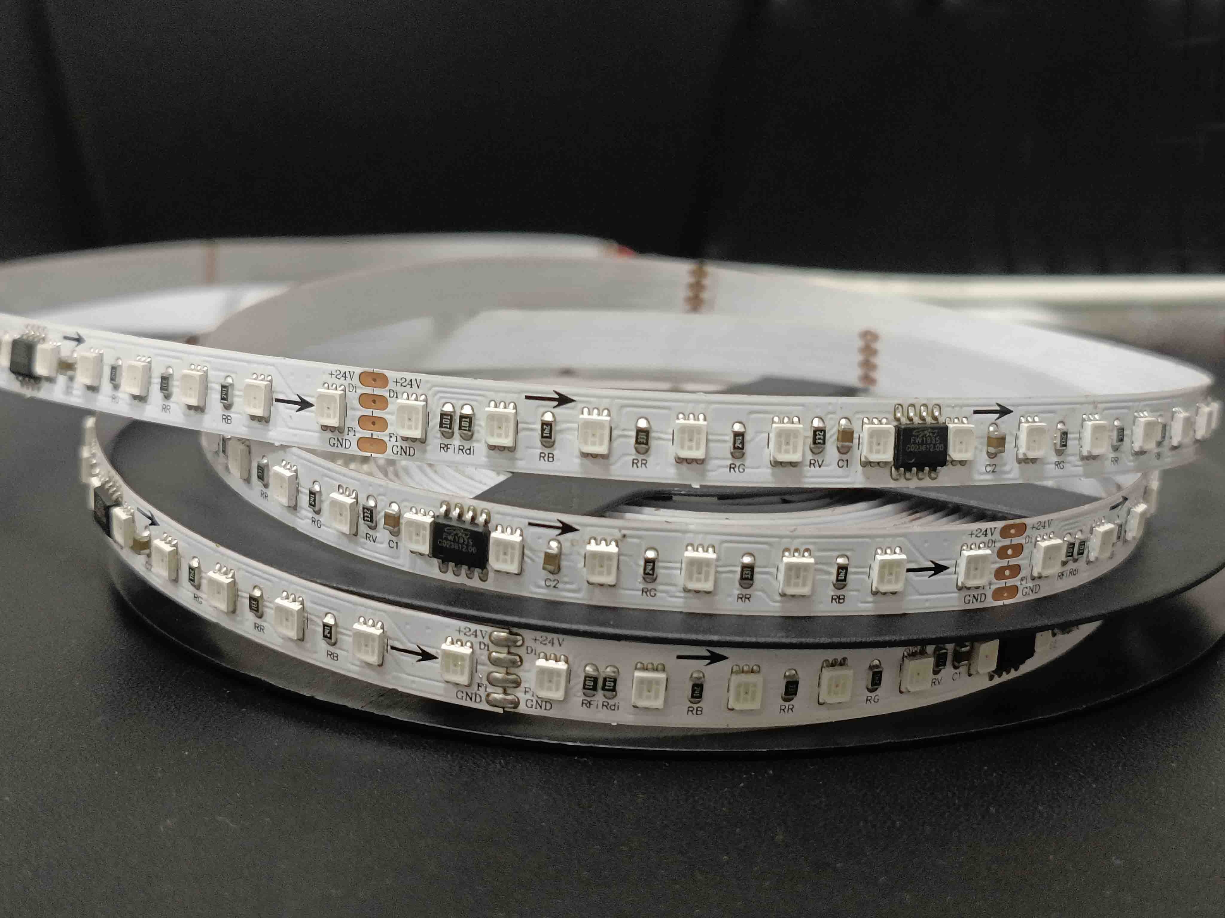 IC-FW1935（WS2811）